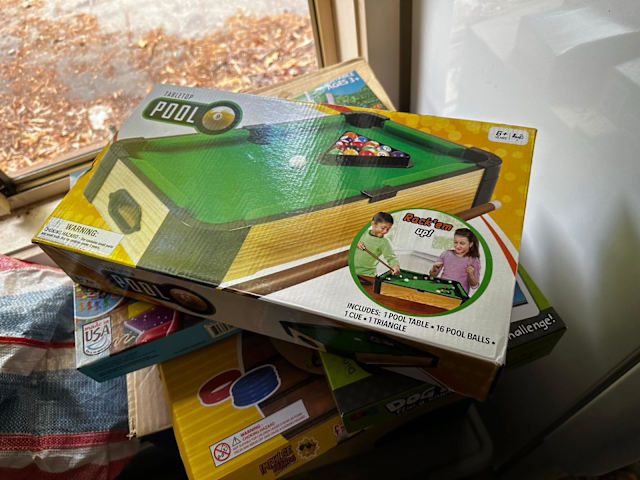 Free board games, outdoor games and toys (PICK UP ONLY, FIRST IN ...