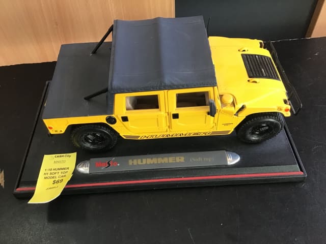 MAISTO 1:18 HUMMER SOFT TOP MODEL CAR $69 | Collectables | Gumtree ...