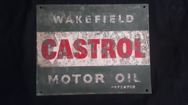 genuine Castrol wakefield oil rack sign 36x30cm | Collectables ...