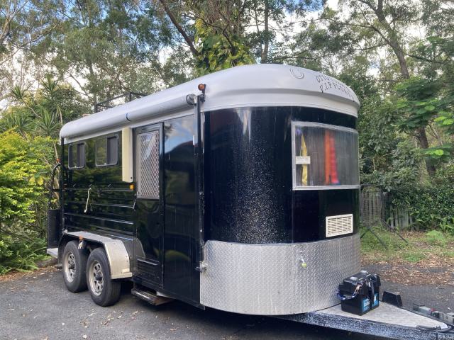 3HAL Horse Float Camper Otto Tuza VIP Australian Made | Trailers ...