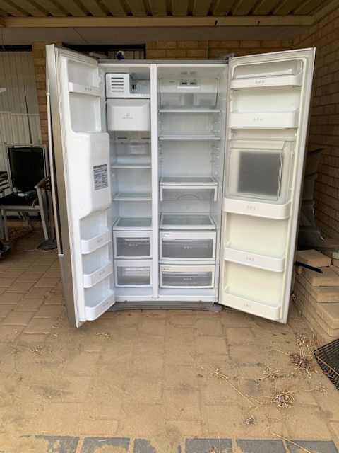 LG Refrigerator/Freezer - Fridges & Freezers in Parmelia WA | Gumtree ...