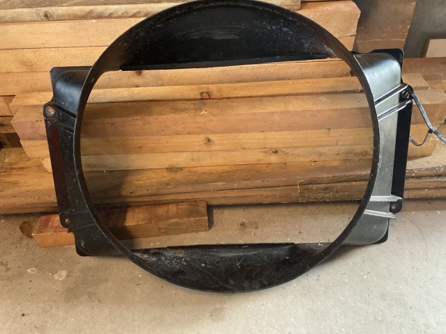 Holden Radiator shroud | Engine, Engine Parts & Transmission | Gumtree ...