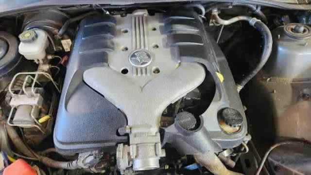 VZ COMMODORE V6 10HBA ALLOYTEC ENGINE LOW KMS | Engine, Engine Parts ...