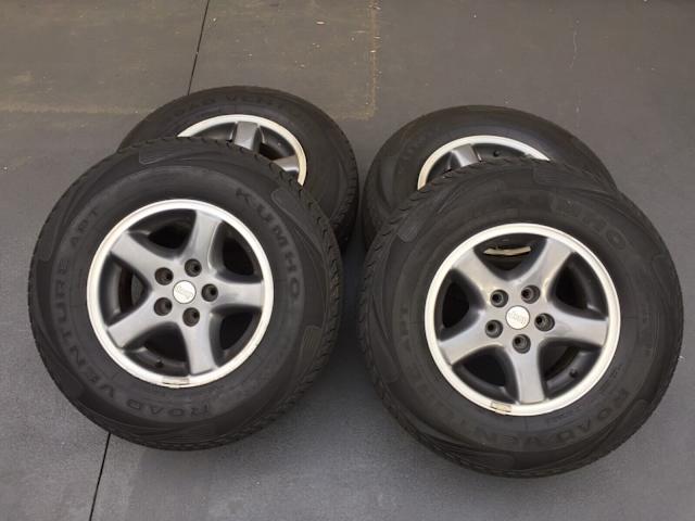 5 x Jeep Wrangler 2006 TJ set of tyres and wheels price is firm ...