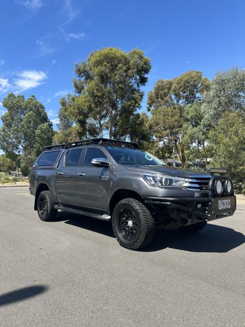 2016 TOYOTA HILUX SR5 (4x4) 6 SP MANUAL DUAL CAB UTILITY | Cars, Vans ...