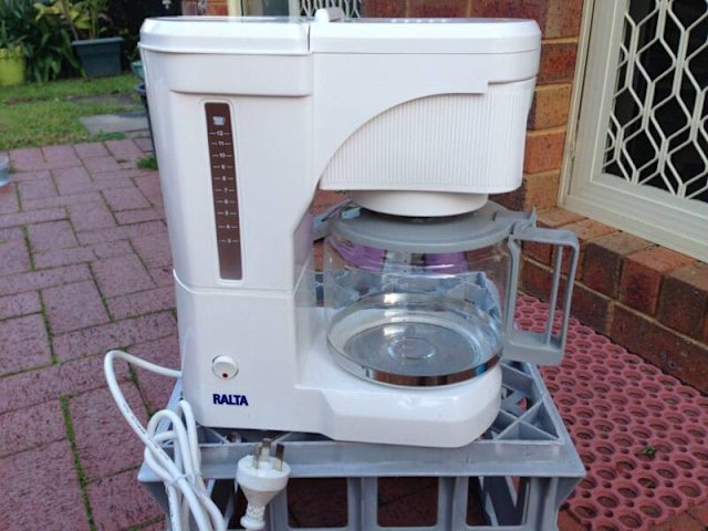 RALTA COFFEE MAKER | Other Kitchen & Dining | Gumtree Australia ...