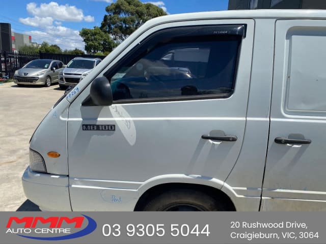 MERCEDES MB100 LEFT FRONT DOOR, VAN, 11/99-12/04, #1XE8TB | Auto Body ...