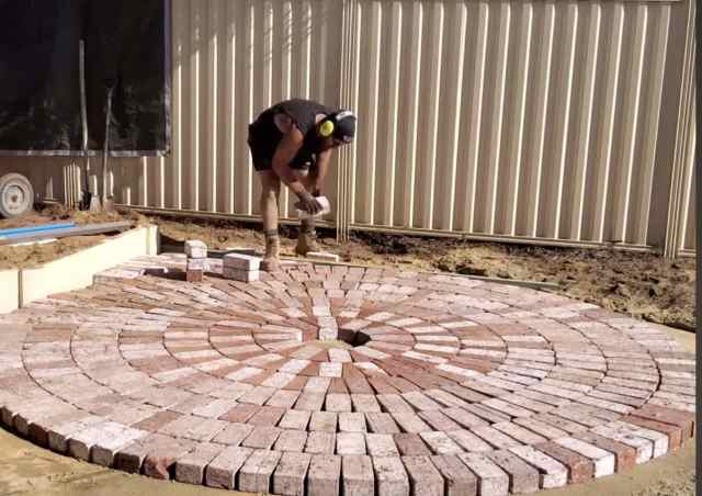BRICK PAVER - instant quotes | Concreting & Paving | Gumtree Australia ...