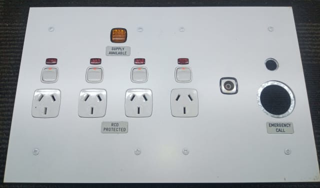 ESCO MEDICAL SERVICE PANEL POWER SOCKETS BEWB 6 (STANDARD POWER PANEL ...