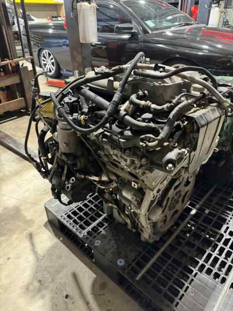 2011 VE SV6 LLT ALLOYTEC Engine, 200kms, New Chains | Engine, Engine ...