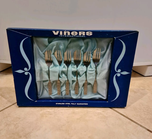 SET 6 VINERS STAINLESS STEEL CAKE FORKS | Cutlery | Gumtree Australia ...