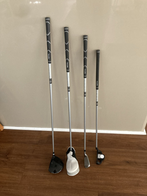 Junior golf half set - Golf in Sunbury VIC | Gumtree Australia