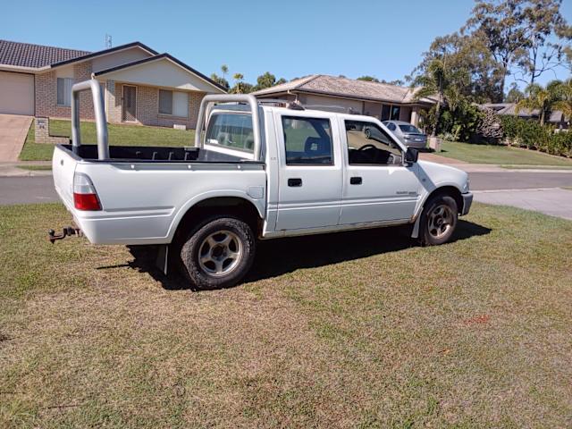 2002 HOLDEN RODEO LX (4x4) 4 SP AUTOMATIC CREW CAB P/UP | Cars, Vans ...