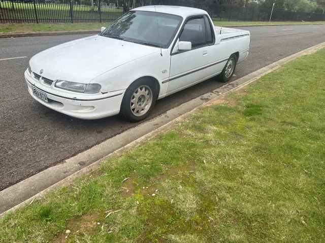 Wrecking vs v8 auto Ute | Wrecking | Gumtree Australia Playford Area ...