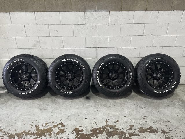 BLACK MAMBA WHEELS 265/65/17 ET12 6x139.7/114.3/130 NEW SUMAXX AT TYRE ...