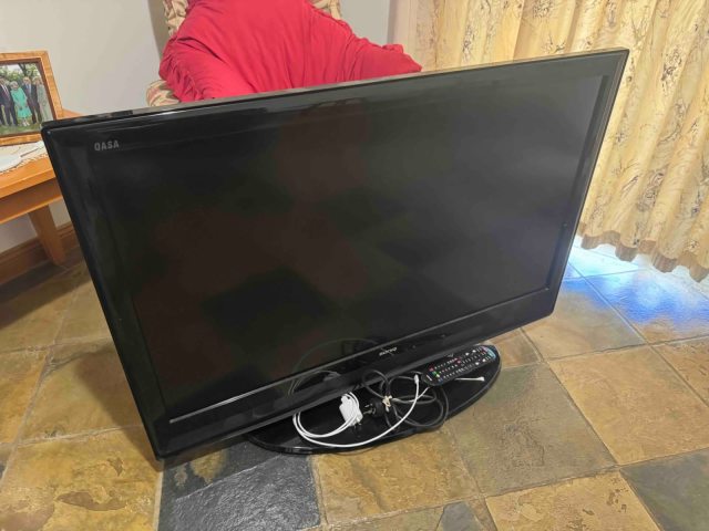 Soniq 42 inch Full HD LCD TV - TVs in Willunga SA | Gumtree Australia