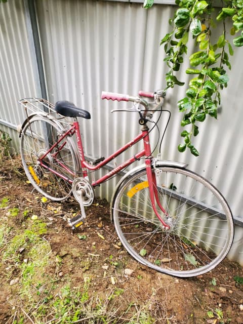 Rare ladies bike standish Front Freewheel - Women's Bicycles in ...