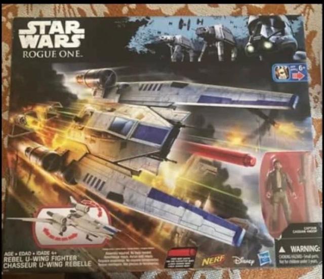 Star Wars Rogue 1 U-Wing Fighter - Aberfoyle Park - Collectables in ...