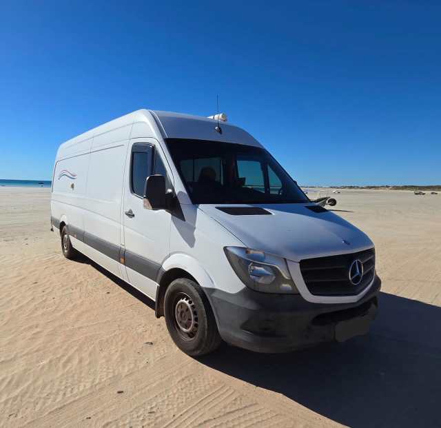 2014 Spacious & Stealth Merc Sprinter Hi-roof LWB Extended campervan ...