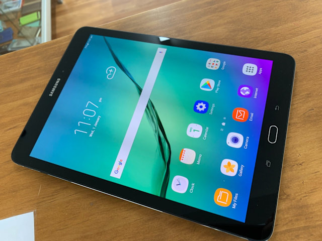 EXCELLENT SAMSUNG GALAXY TAB S2 9.7 2015 32GB WIFI BLACK WITH WARRANTY ...