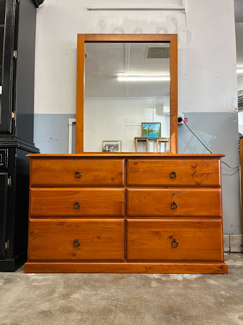 Dressing table with six drawers/mirror - Dressers & Drawers in ...