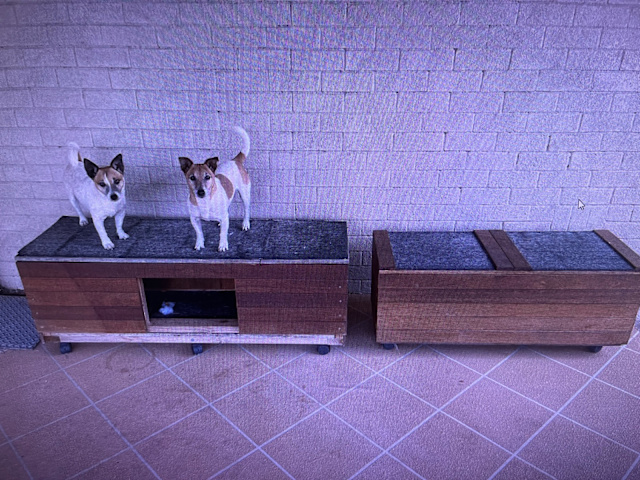 Timber dog house, storage box, seat - Miscellaneous Goods in Caloundra ...