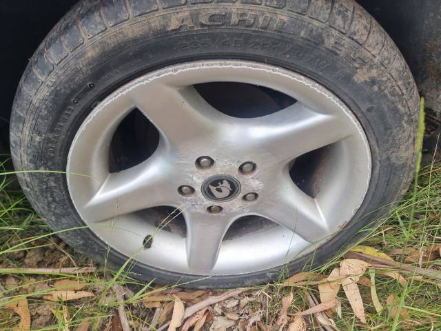 Holden commodore factory clubsport rims 16s | Wheels, Tyres & Rims ...