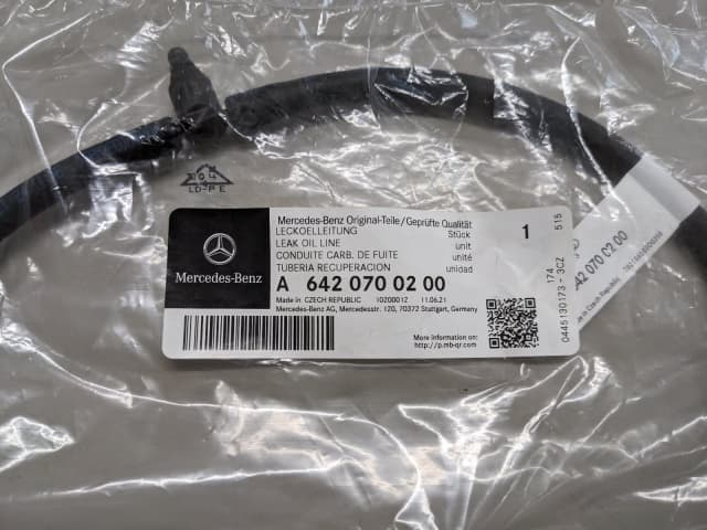 Mercedes-Benz Genuine, Fuel bleed line OM642 A6420700200. | Engine ...
