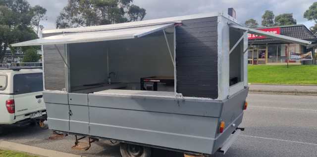 Coffee/ Food trailer with Coffee machine, grill and Toaster. Mount Eli ...