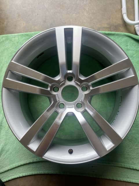 VE ss Holden commodore new 1rim | Wheels, Tyres & Rims | Gumtree ...