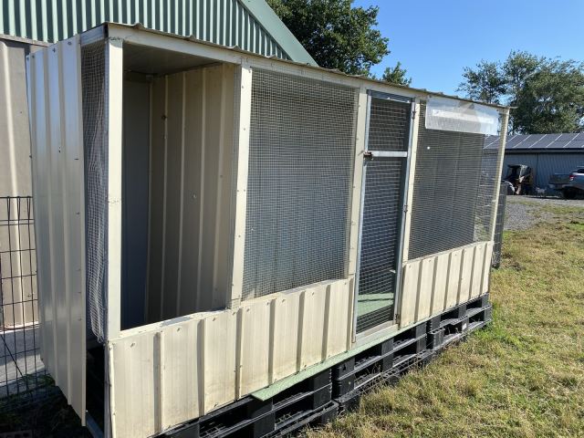 Large bird Avery | Birds | Gumtree Australia Cardinia Area - Koo Wee ...