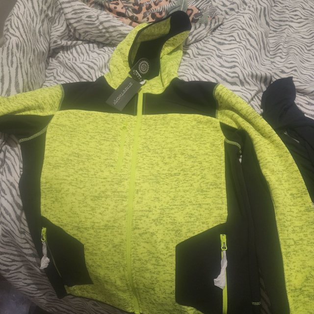 High Vis Hoodie - Other Men's Clothing in Brunswick West VIC | Gumtree ...