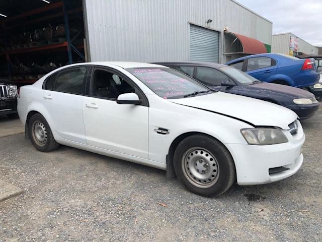 WRECKING 2008 HOLDEN VE COMMODORE SEDAN******2009 M30 AUTO LEO 3.6 V6 ...