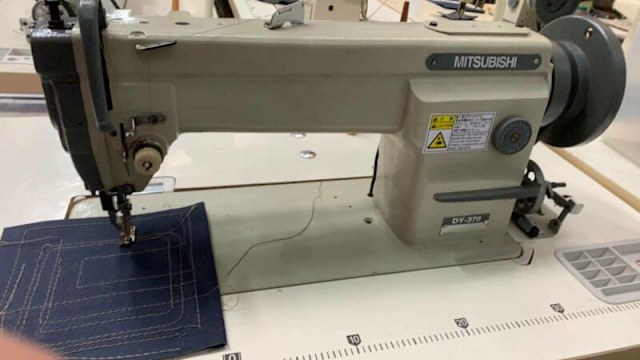 INDUSTRIAL WALKING FOOT SEWING MACHINE MITSUBISHI DY-370 - Sewing ...