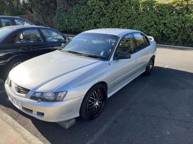 2003 Holden Commodore Sv8 4 Sp Automatic 4d Sedan | Cars, Vans & Utes ...