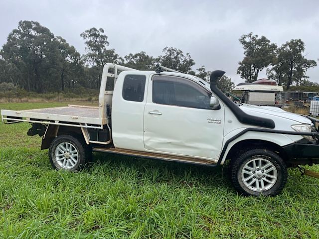 Toyota Hilux sr5 | Cars, Vans & Utes | Gumtree Australia Warrumbungle ...