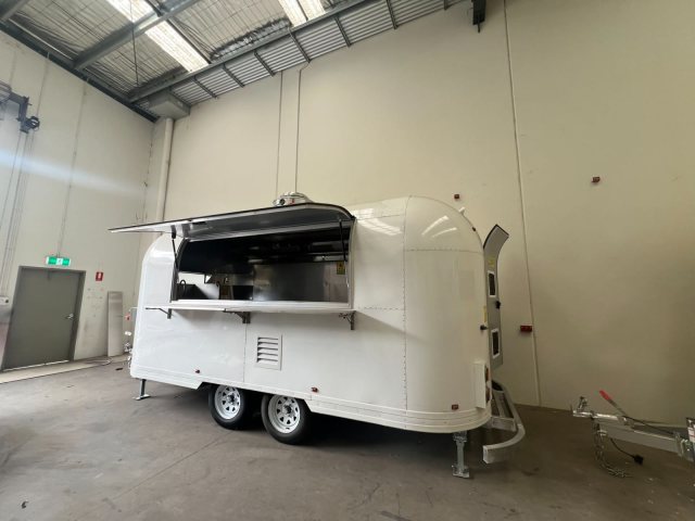 Fully Equipped 5-Meter Trailer/Truck/Caravan/Cart/Van! | Trailers ...