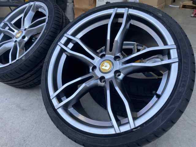 Holden commodore wheels and tyres ve vf rapier style wheels 20 ...