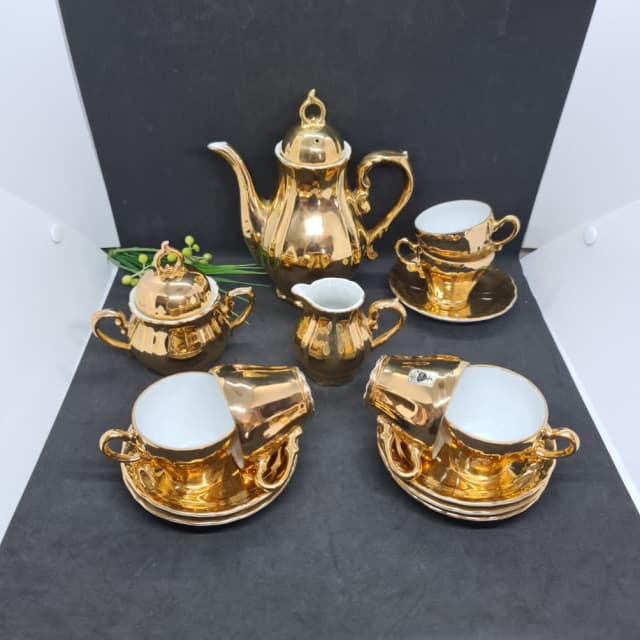 My Lady Vintage 22 Carat Gold Coffee Set, Handmade in Japan 15 pieces ...