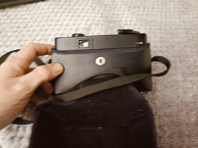 Minolta vintage handheld 35mm film camera - Non Digital Cameras in ...