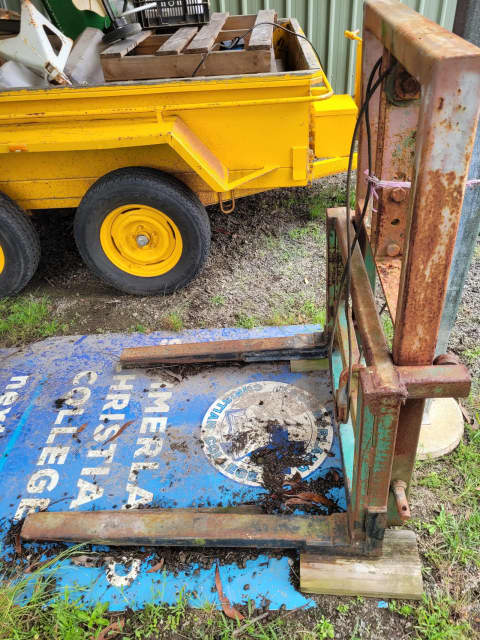 3PL tractor rear fork lift with extra lift facility 3 Point Linkage ...