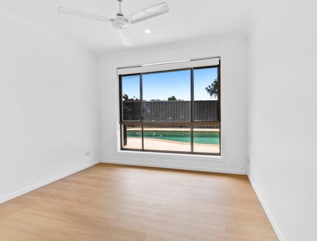 Room for Rent Labrador with Pool - Spacious, Relaxing, & Convenient ...