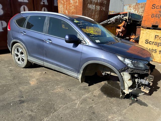 Honda CR-V 2015 now wrecking Cheltenham Vic | Wrecking | Gumtree ...