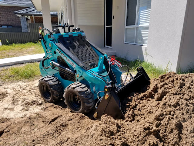 Dingo mini skid steer wheel loader, plus attachment brand new, bobcat ...