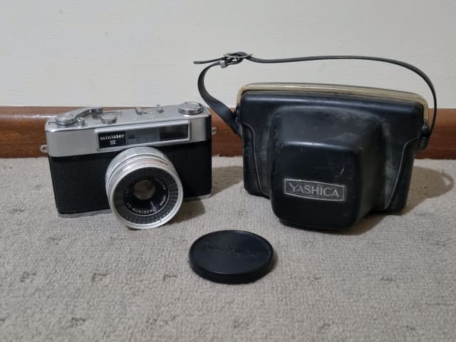 Vintage Yashica Minister 35mm Film Camera and Case MADE IN JAPAN - Non ...