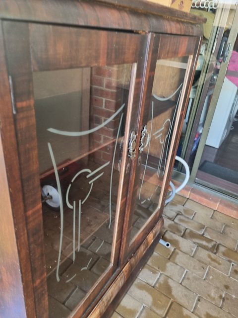 old display cabinet - Collectables in Armadale WA | Gumtree Australia