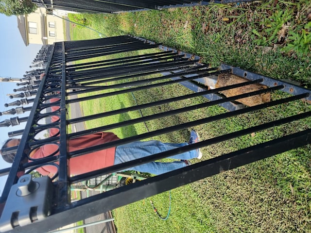 Free sliding fence gate for your scrap metal sale - Other Home & Garden ...