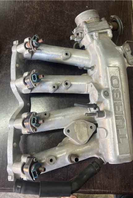 Car FJ20 Inlet manifold with injectors and throttle body | Engine ...