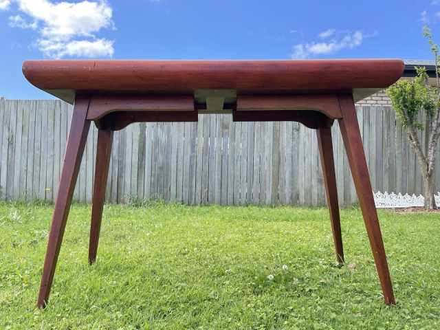 Stylish concave top hall table - Buffets & Side Tables in Middle Ridge ...