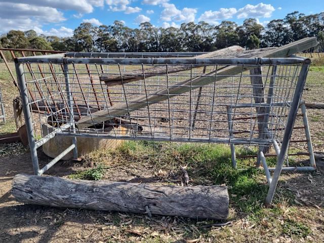 Round & square hay bail feeders | Farming Equipment | Gumtree Australia ...